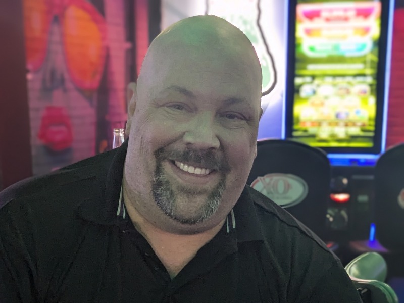 Eric Drew Wins at X's & O's Sports Bar Palos Heights | Free Poker ...