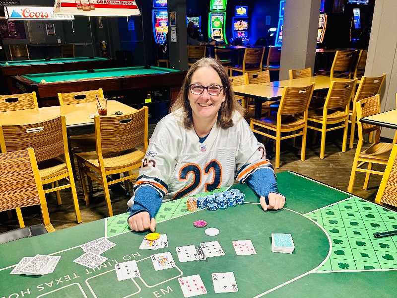 Amy Waszczyk Wins at The Office Bar and Grill | Free Poker Network(FPN)